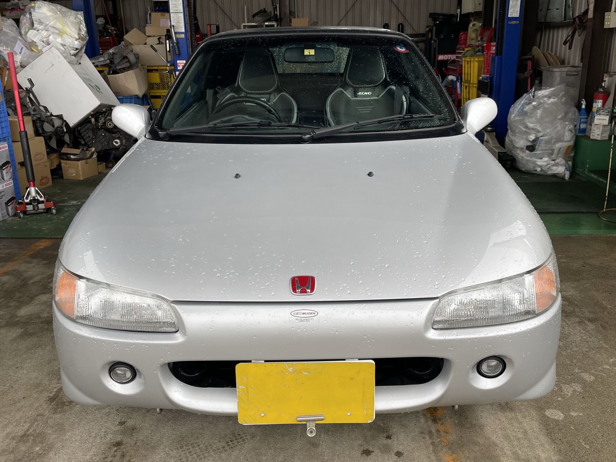 レカロ製RCSをビートの運転席に装着に後、暫く”(-“”-)”だ末に、助手席にも装着を決断！されました。 | イソマサオート 軽カー・スポーツ ...